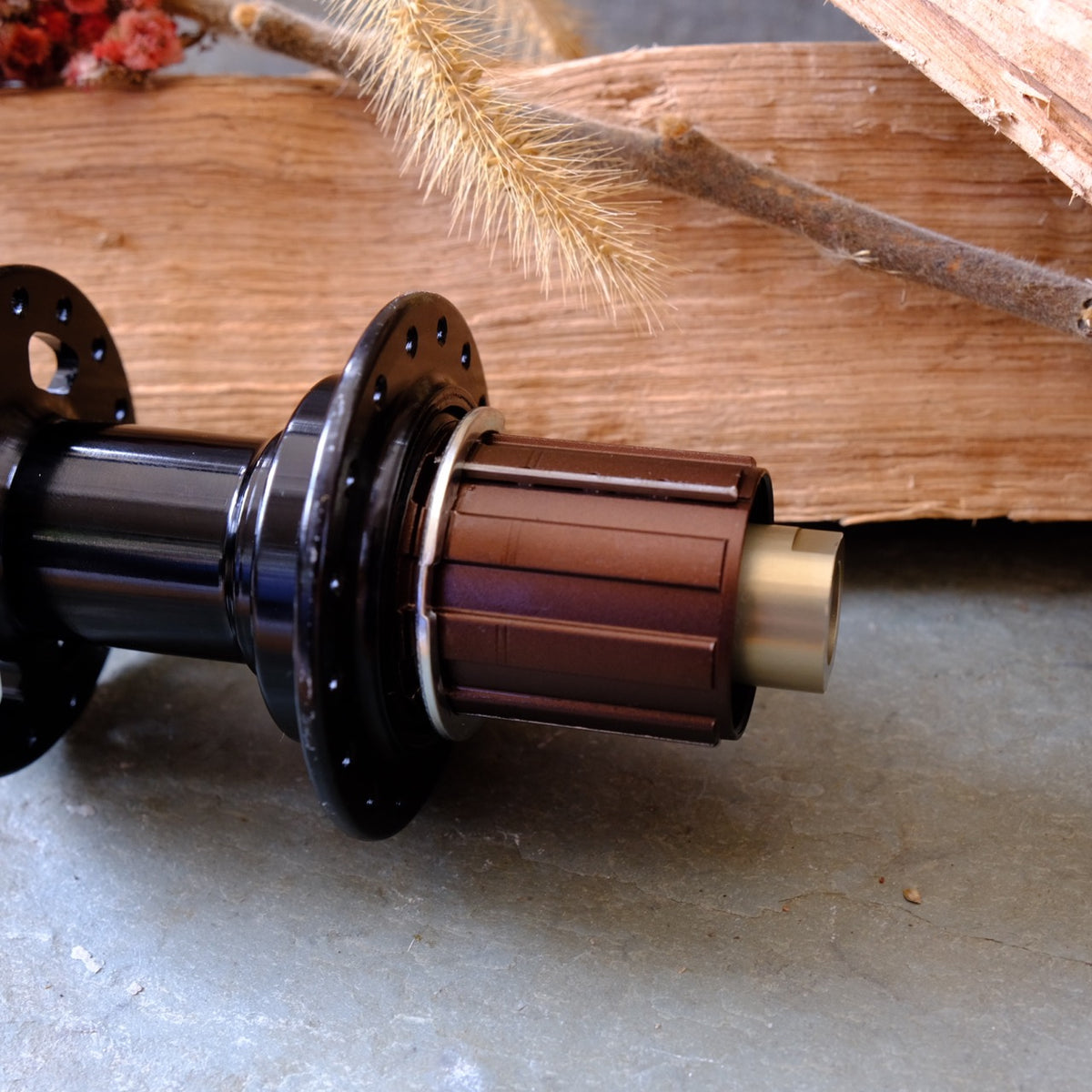 Bitex Mountain 6 Bolt Rear Hubs/Shimano Aluminum 11 Speed Freehub